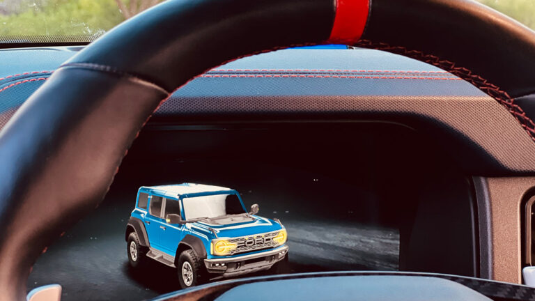 2023 Ford Bronco Raptor Is A Wild Horse With Razor Sharp Shoes - IMBOLDN