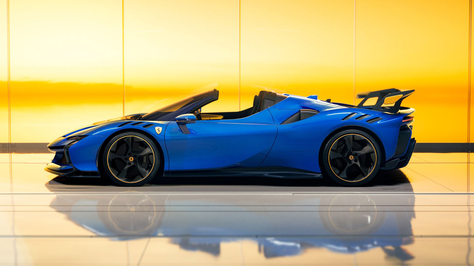 Ferrari SF90 XX Stradale Is A Street Legal 1,016 HP Track Thoroughbred ...