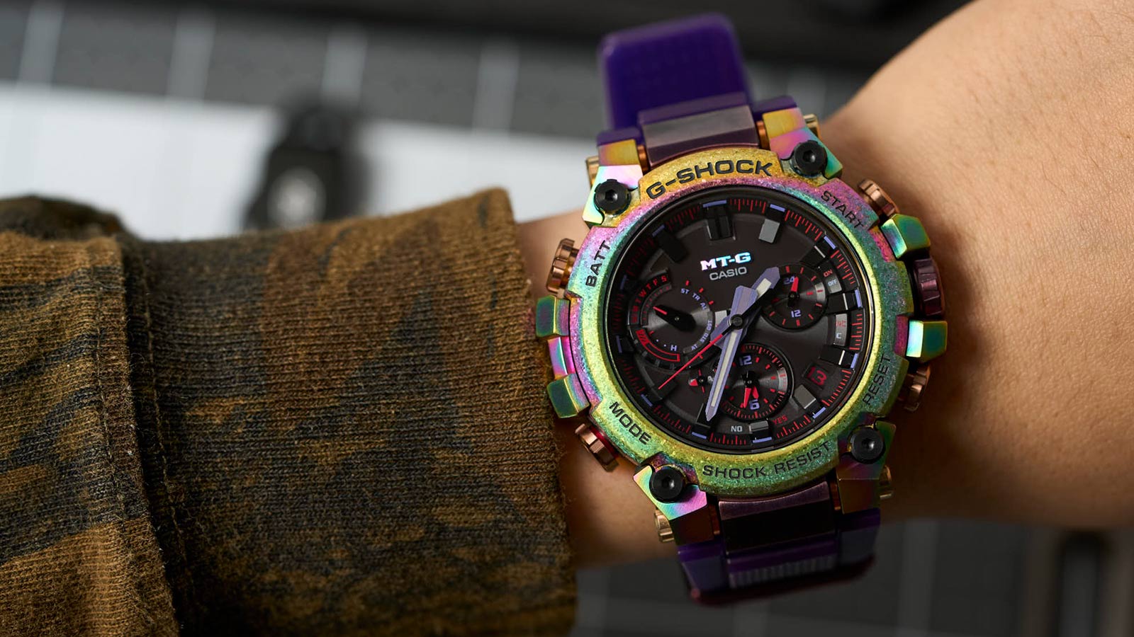 The G-SHOCK AURORA OVAL Possesses Mesmerizing Elegance And Unmatched Durability - IMBOLDN