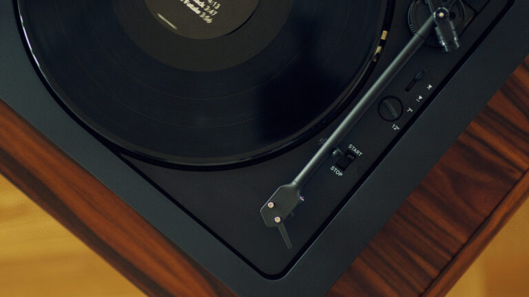 Elevate Your Vinyl Experience With The Pro-Ject Automat A2 Turntable ...