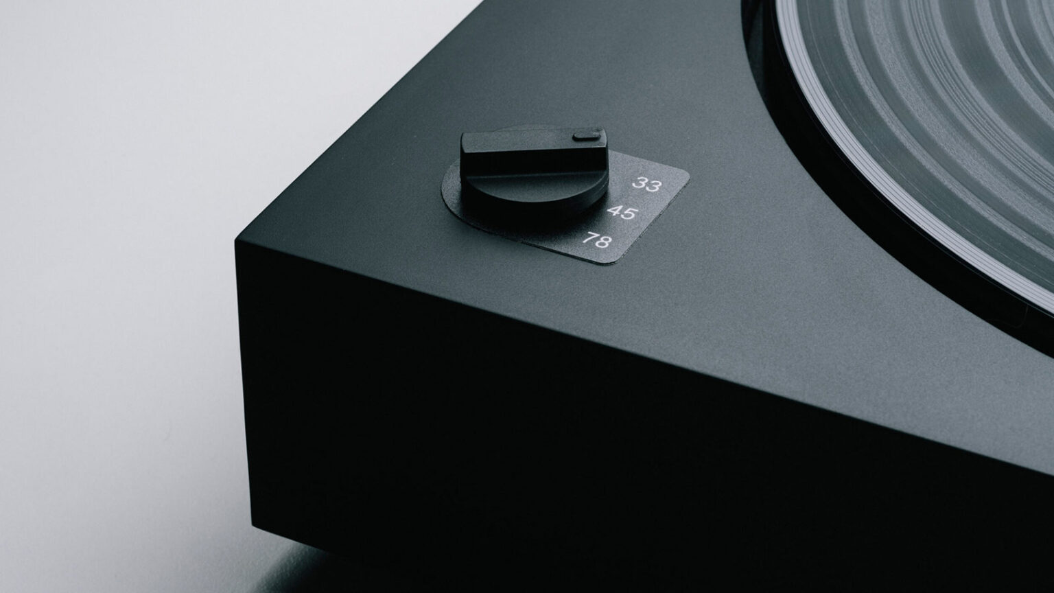 Elevate Your Vinyl Experience With The Pro-Ject Automat A2 Turntable ...