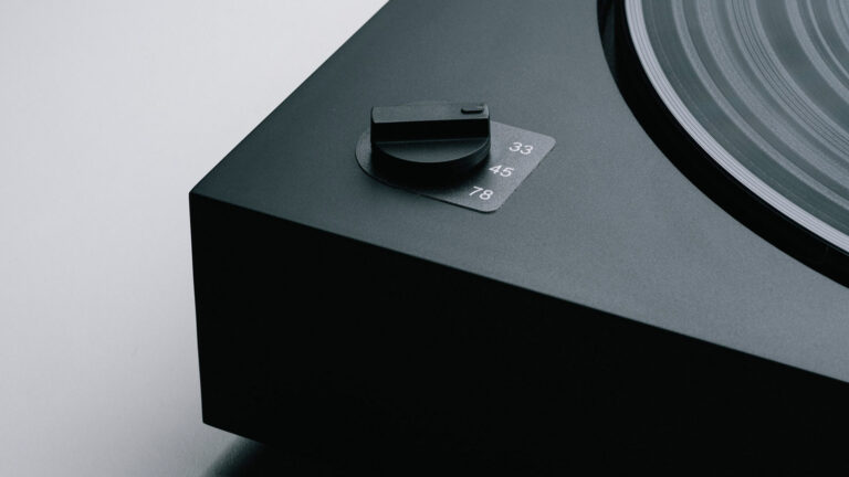 Elevate Your Vinyl Experience With The Pro-Ject Automat A2 Turntable ...