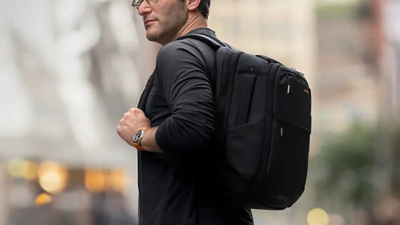 Simon Sinek x SOLGAARD Optimist’s Bag Fuses Function And Vision - IMBOLDN