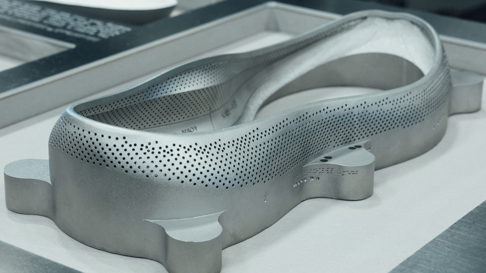 Satisfy The Rocker Running Gear Pushes Limits - IMBOLDN