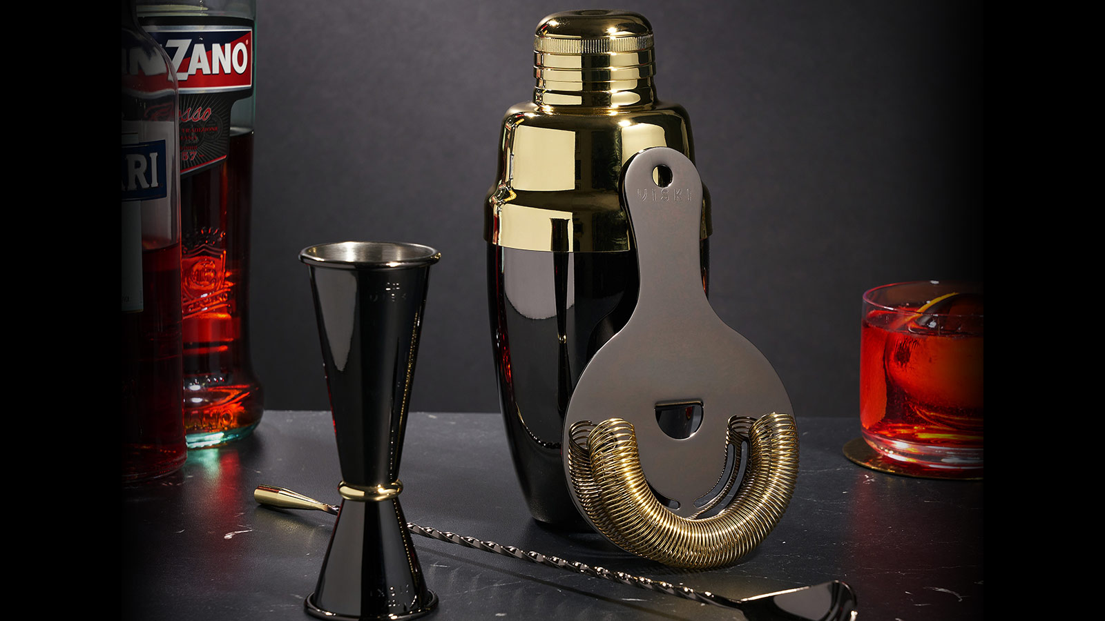 This Sleek Barware Set Elevates Every Pour - IMBOLDN