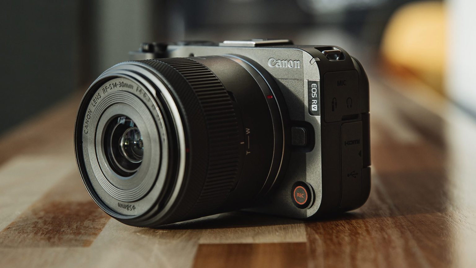 Canon's EOS R50 V Is A Compact Camera For Creators - IMBOLDN
