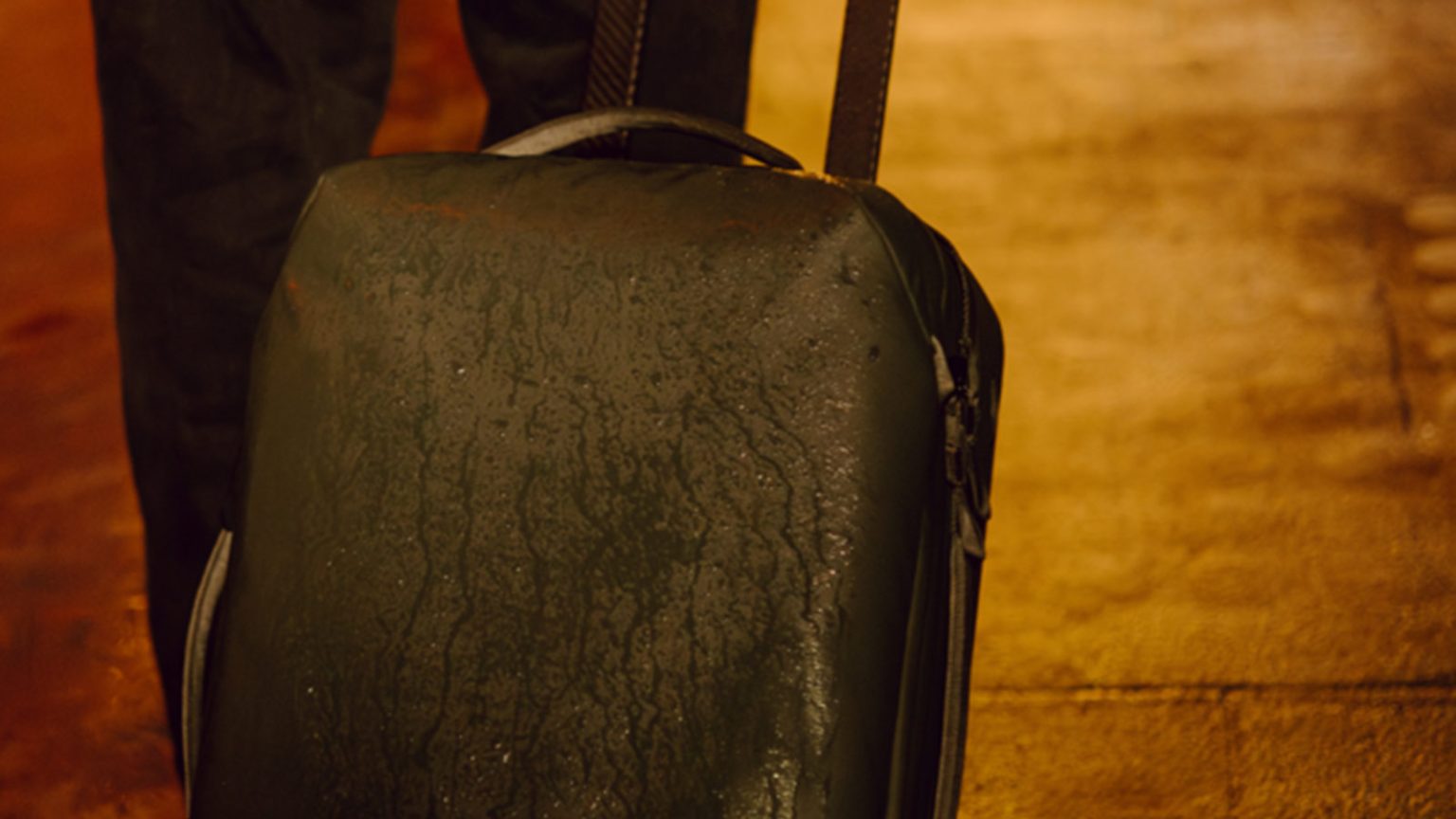 Peak Designs Roller Pro Carries Everything With Ease - IMBOLDN