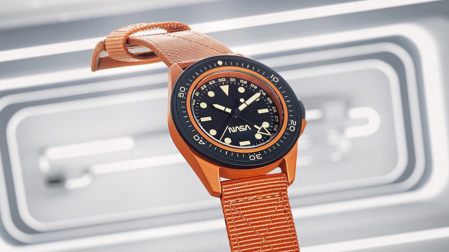Introducing The Unimatic x Massena Lab U1-MLM Dive Watch - IMBOLDN