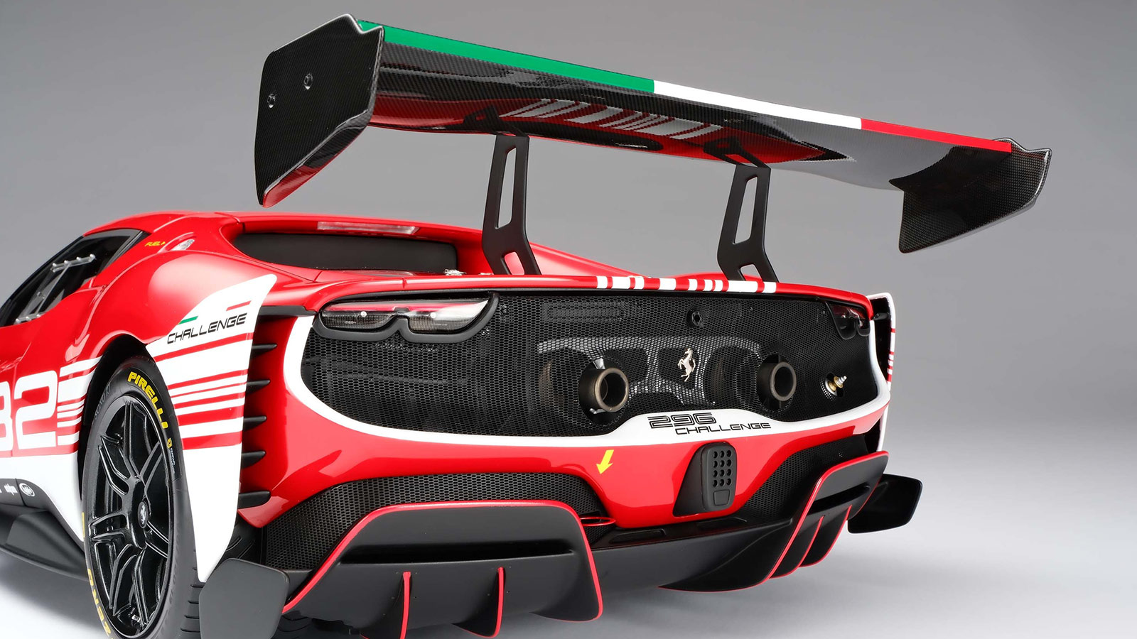 Your Desk Needs This Ferrari 296 Challenge Replica - IMBOLDN