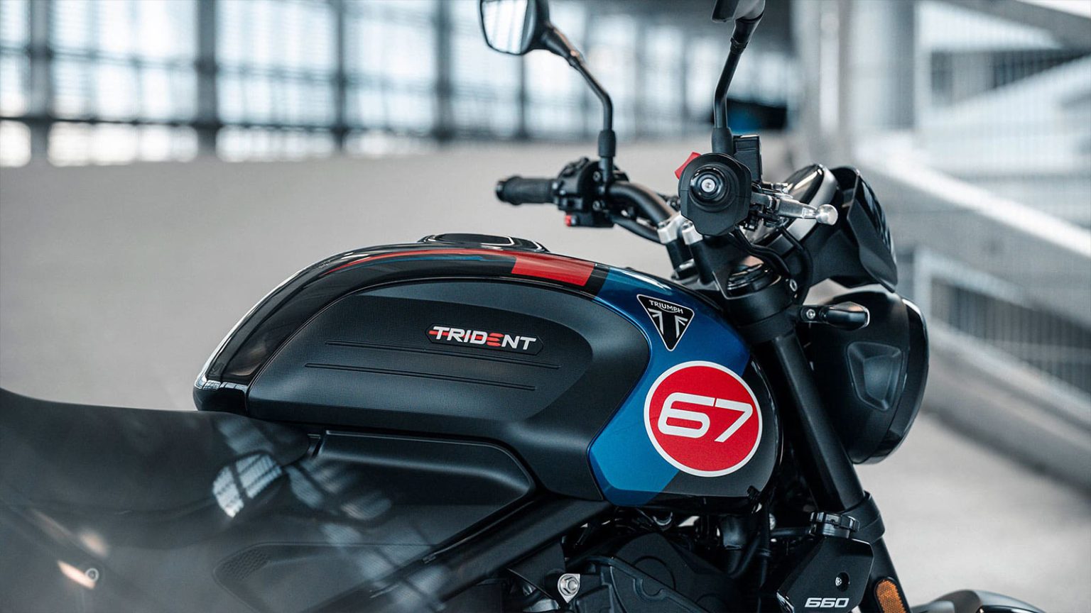 Triumph’s Trident 660 Triple Tribute Is Track-Ready Style - IMBOLDN