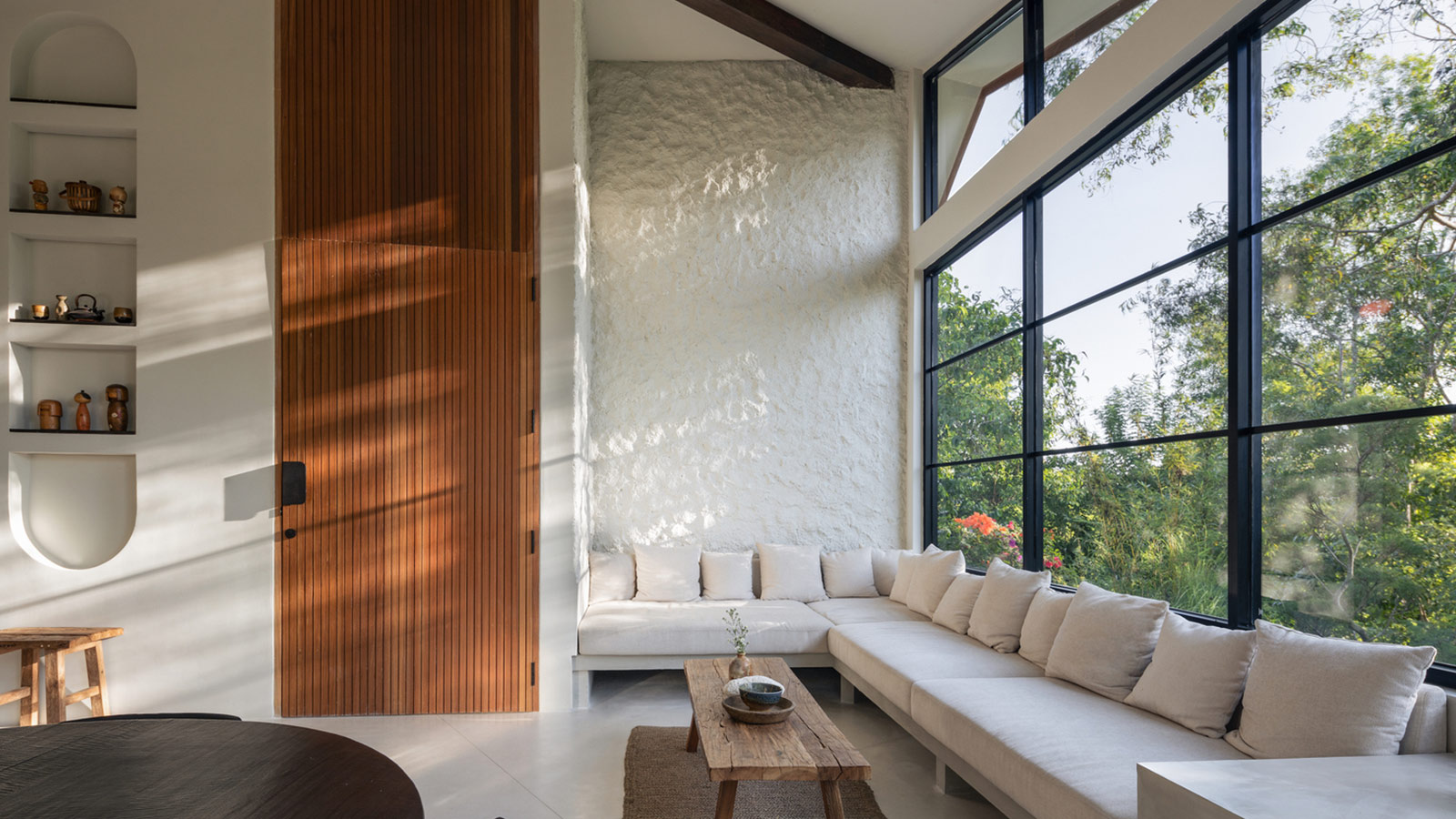 The Mami Minka House Is a Modern Ode to Traditional Japan - IMBOLDN