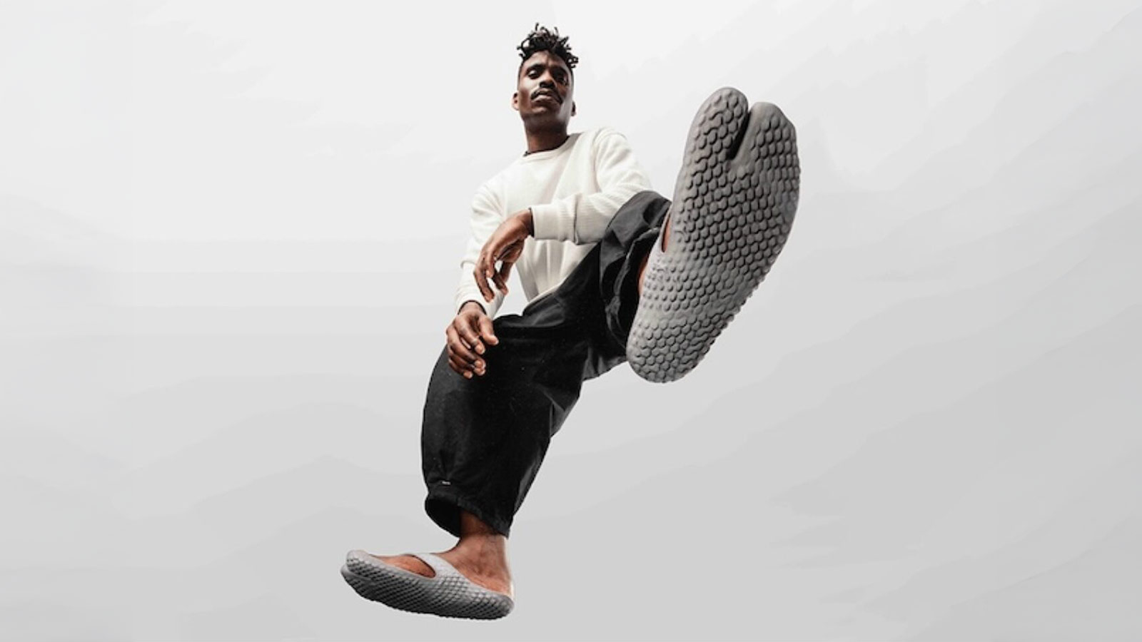 Step Free With Vivobarefoot's Split‑Toe Sandal - IMBOLDN