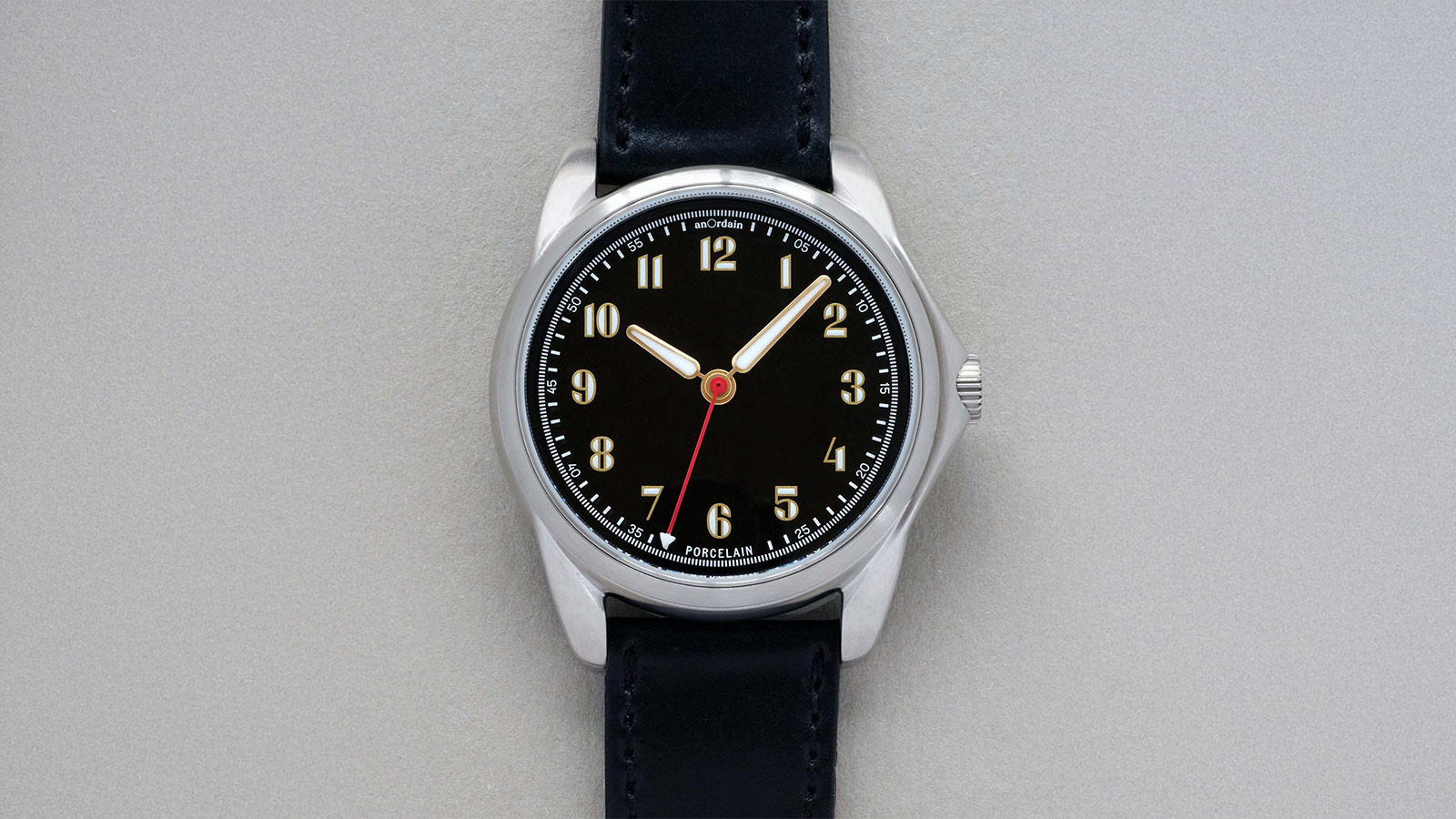 anOrdain’s Model 2 Porcelain Is Pure Enamel Art - IMBOLDN