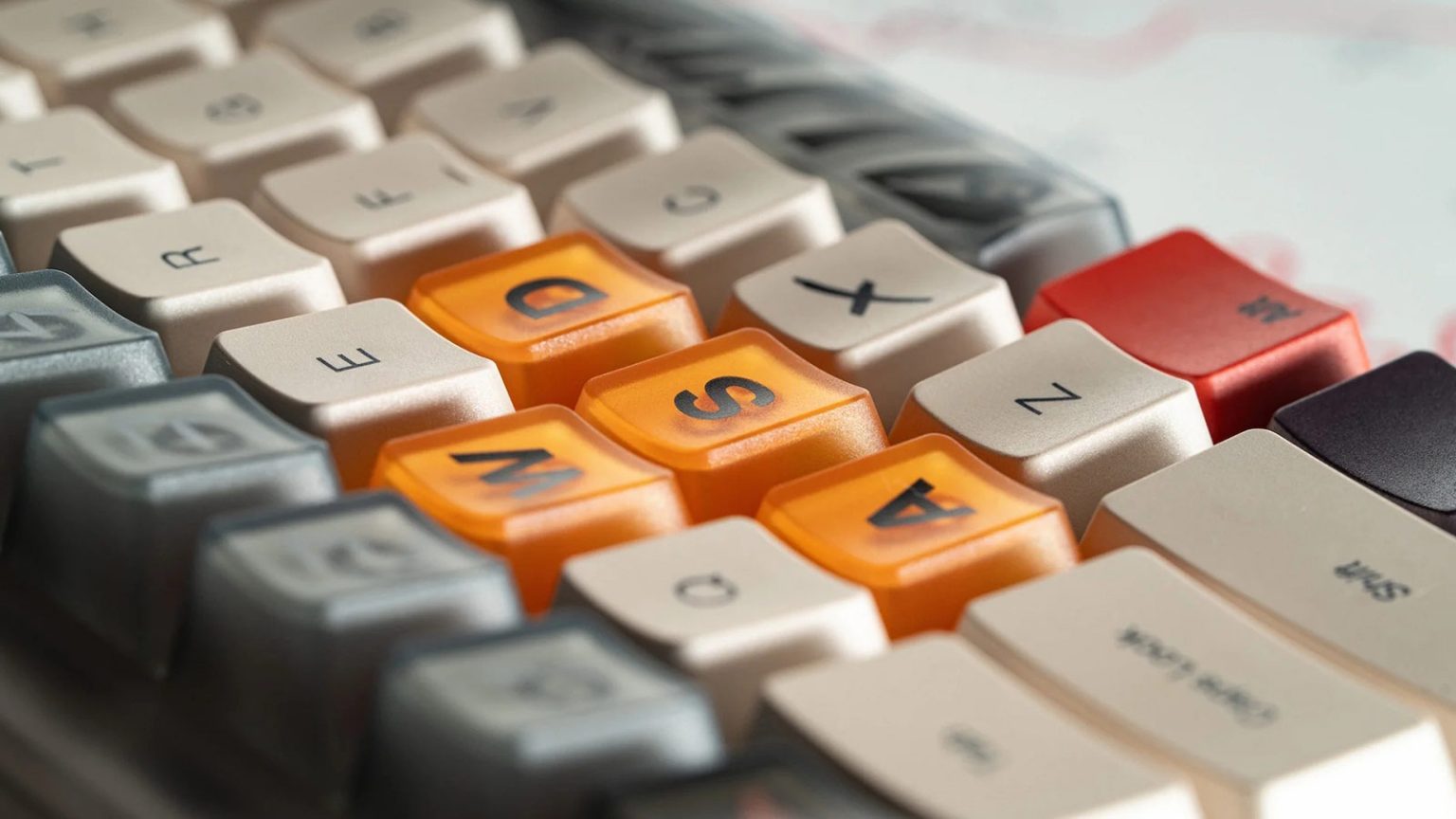 Meet the Keyboard Collab Gamers Can’t Stop Talking About - IMBOLDN