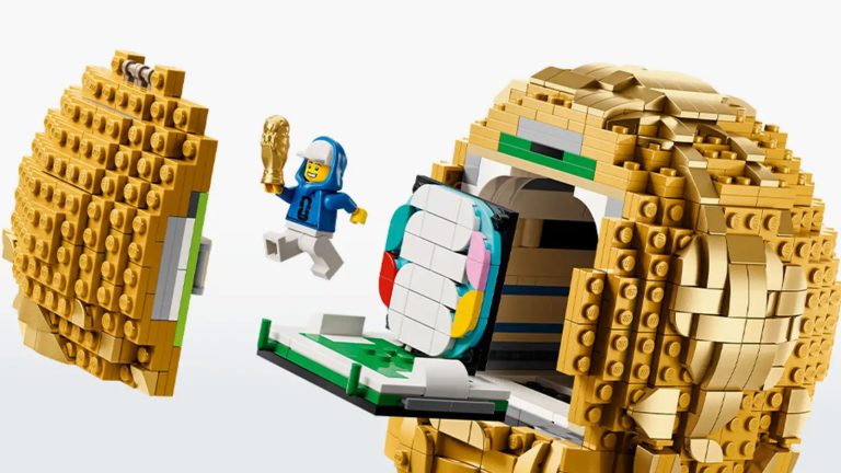 The Ultimate LEGO Flex For Soccer Fans - IMBOLDN