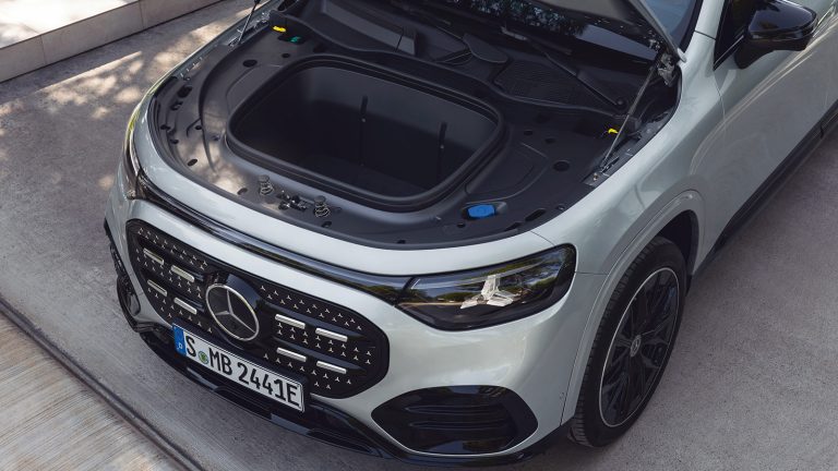 The Ultimate Daily Driver: Inside The New Mercedes-Benz GLB - IMBOLDN