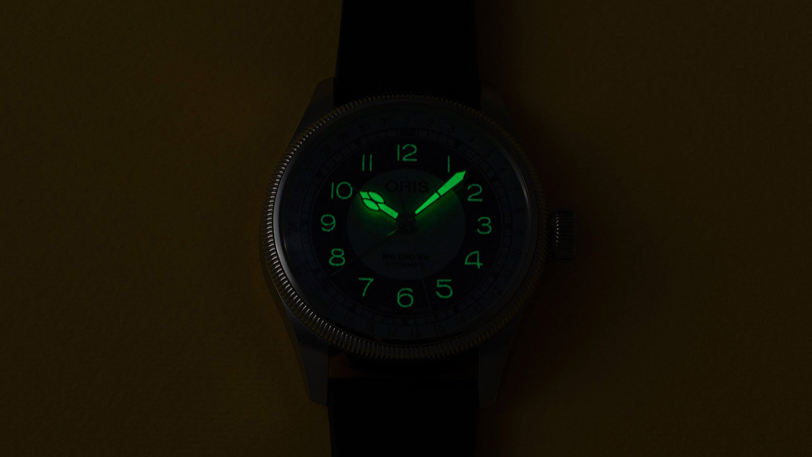 Oris Bullseye Pointer Date Hits the Mark - IMBOLDN